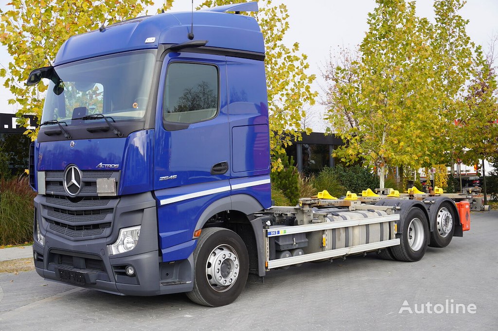 Mercedes-Benz Actros 2545 vozilo za prevoz kontejnera