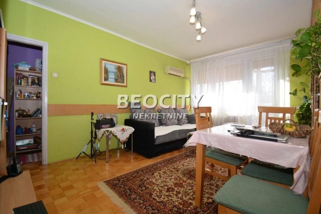 Novi Beograd, Stari Merkator, Palmira Toljatija, 2.5, 54m2, 165000EUR