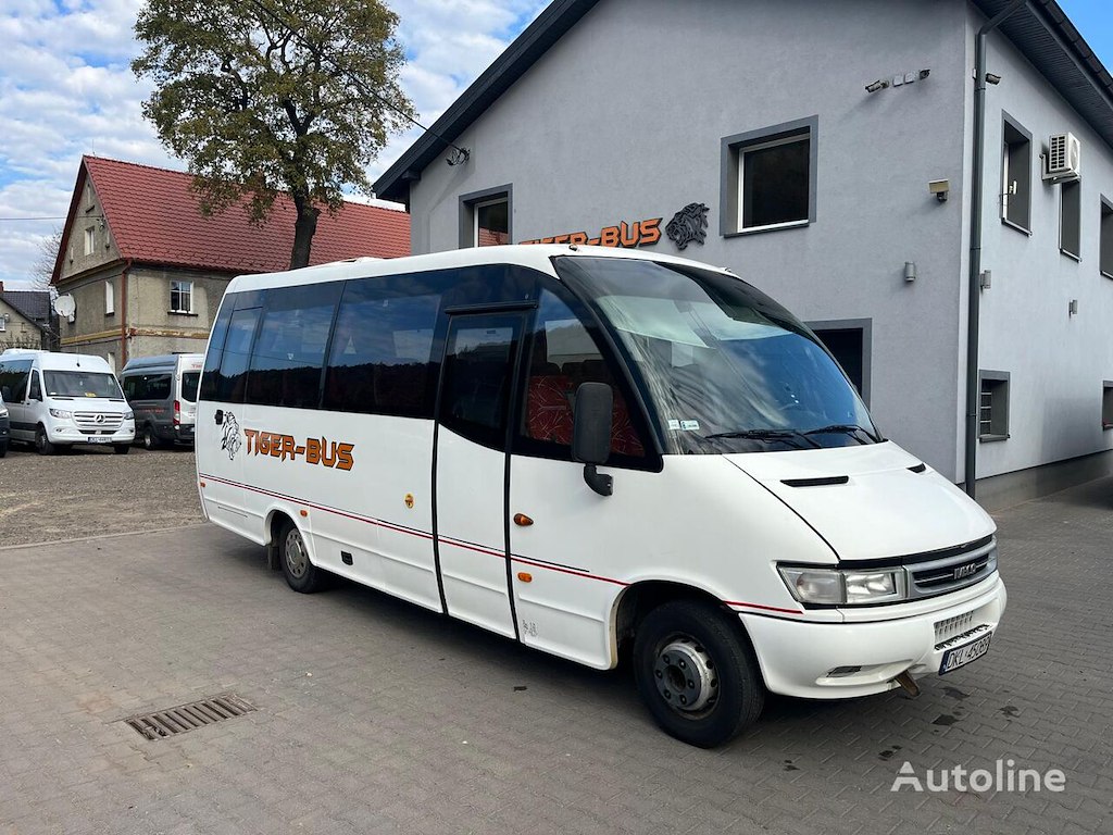 IVECO Wing turistički autobus