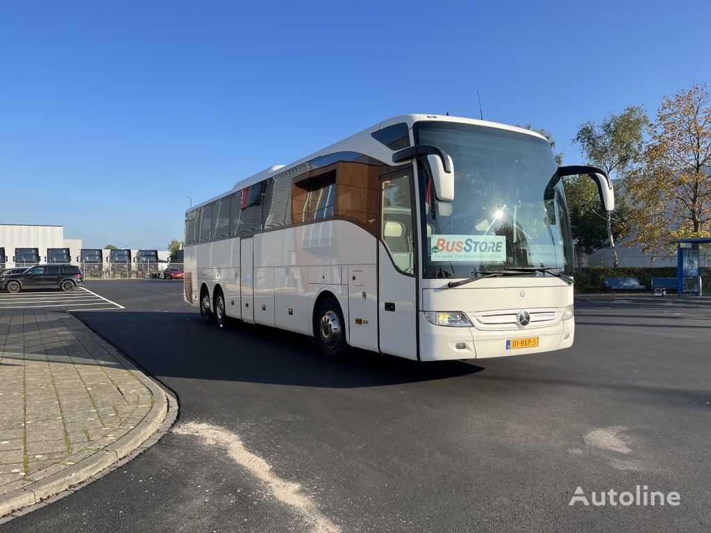 Mercedes-Benz Tourismo 16 RHD turistički autobus