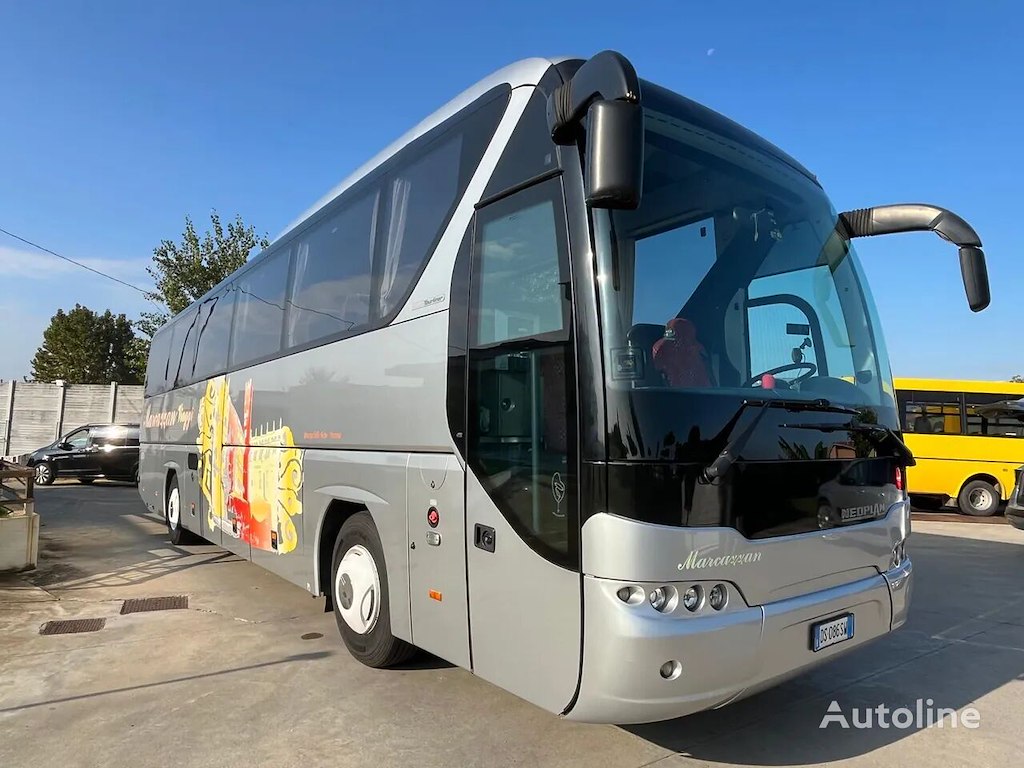 Prodaje se Neoplan Tourliner turistički autobus na aukciji