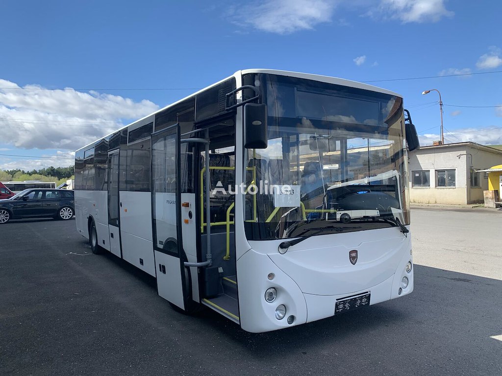 Novi Troliga Pegasus prigradski autobus