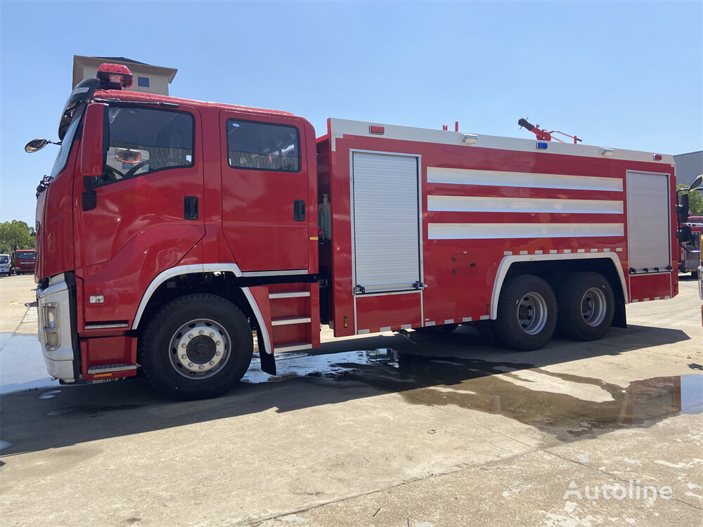 Novo Isuzu Giga 6x4 vatrogasno vozilo