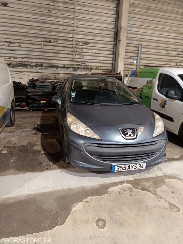 Prodaje se Peugeot 207 hečbek na aukciji