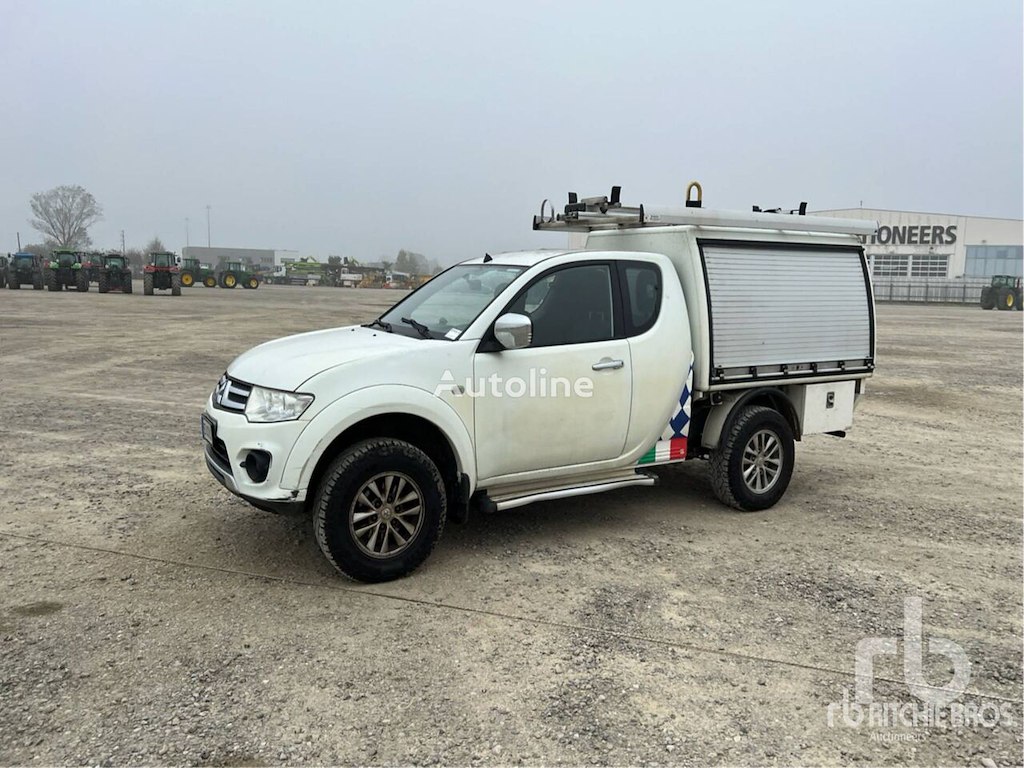 Prodaje se Mitsubishi L200 4x4 Extended Cab 2.5 DI-D TEND CLU pikap na aukciji