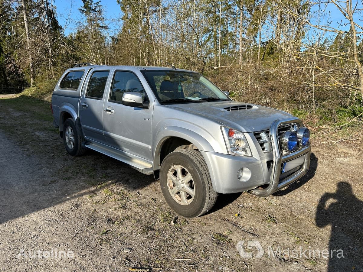 Prodaje se Isuzu D-Max pikap na aukciji