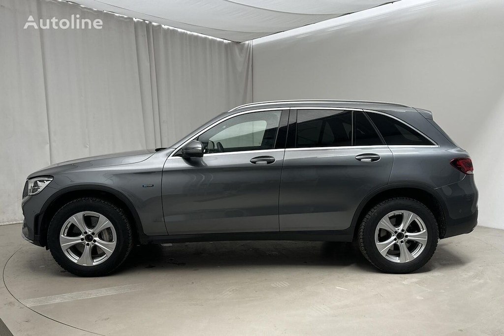 Prodaje se Mercedes-Benz GLC krosover na aukciji