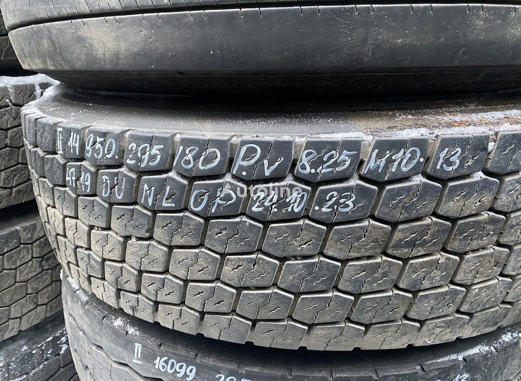 Dunlop 295/80 R 22.5 točak