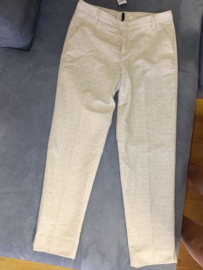 Nove poslovne pantalone