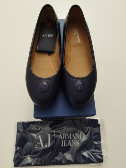 Armani jeans baletanke br38