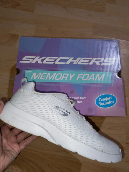 Skechers patike