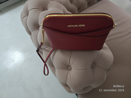 *** MICHAEL KORS***NOVA