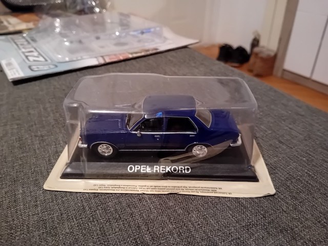 OPEL REKORD 1:43