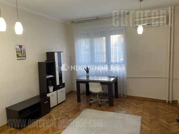 #48146, Izdavanje, P.P., HRAM SVETOG SAVE, 800 EUR