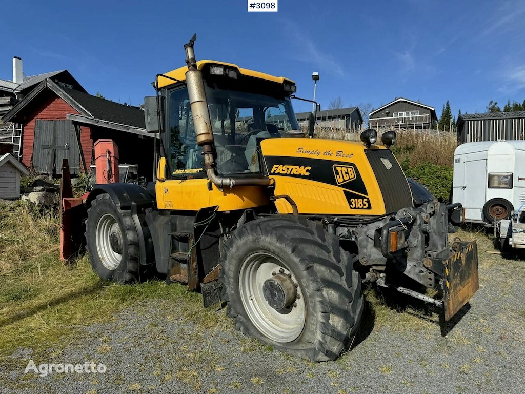 JCB Fastrac 3185 traktor točkaš