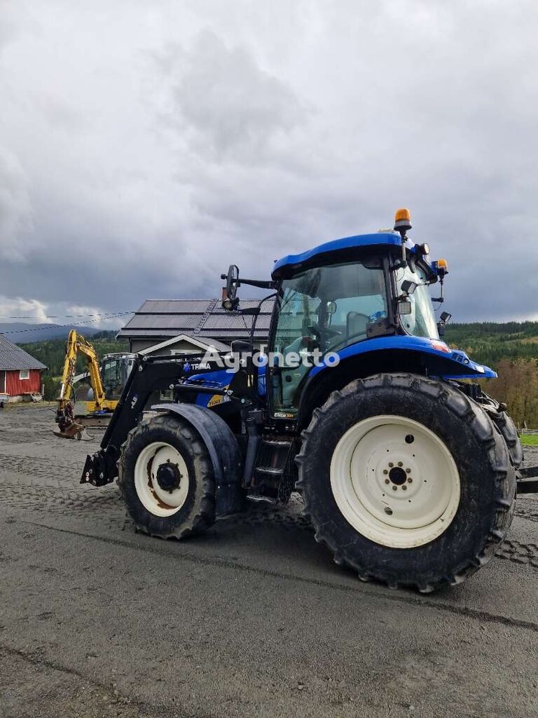 Prodaje se New Holland T6040 traktor točkaš na aukciji