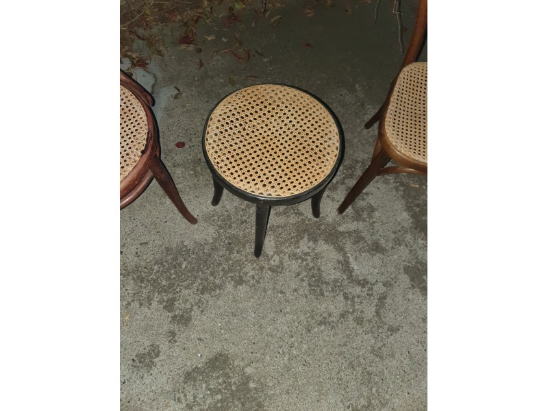 THONET ,TABURE,HOKLICA