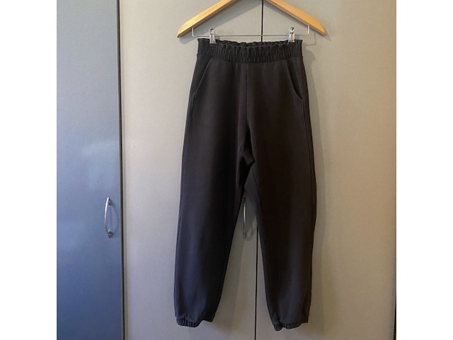 Zara trenerka-pantalone vel.13-14 god (XS/S)