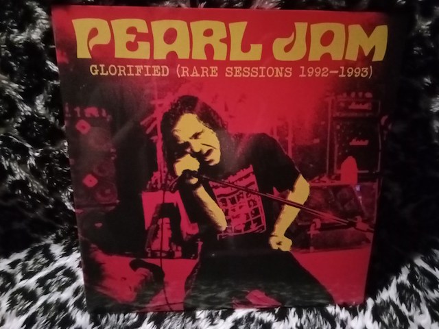 Pearl Jam – Glorified (Rare Sessions 1992-1993)