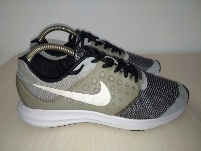 NIKE muške patike DOWNSHIFTER 7 M broj 40 original