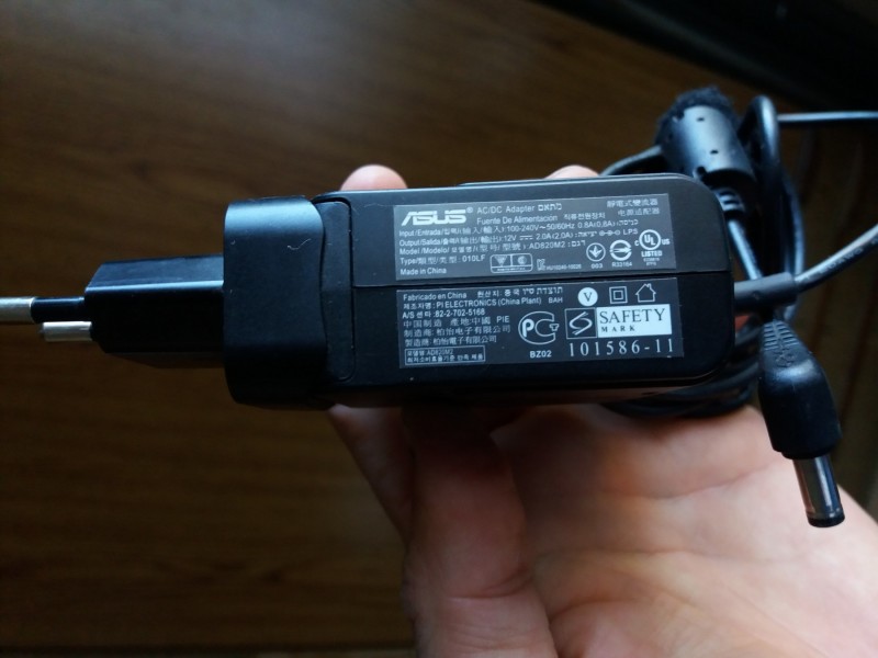 ASUS AD820M2 12V 2.0A 24W AC Adapter (4.8 x 1.7 mm)