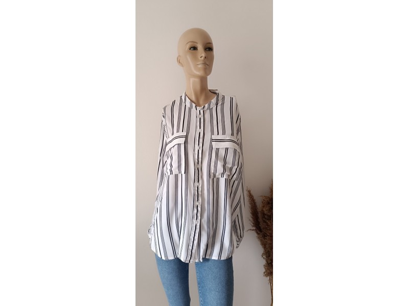 F&F bluza na štrafte vel. 42