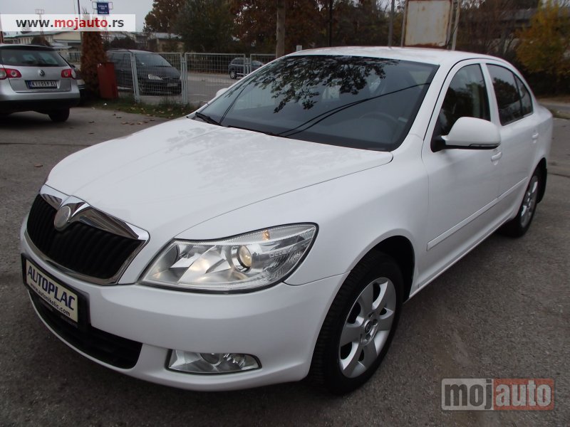 Škoda Octavia 1.6 8v BENZ 75 KW ALU NOV