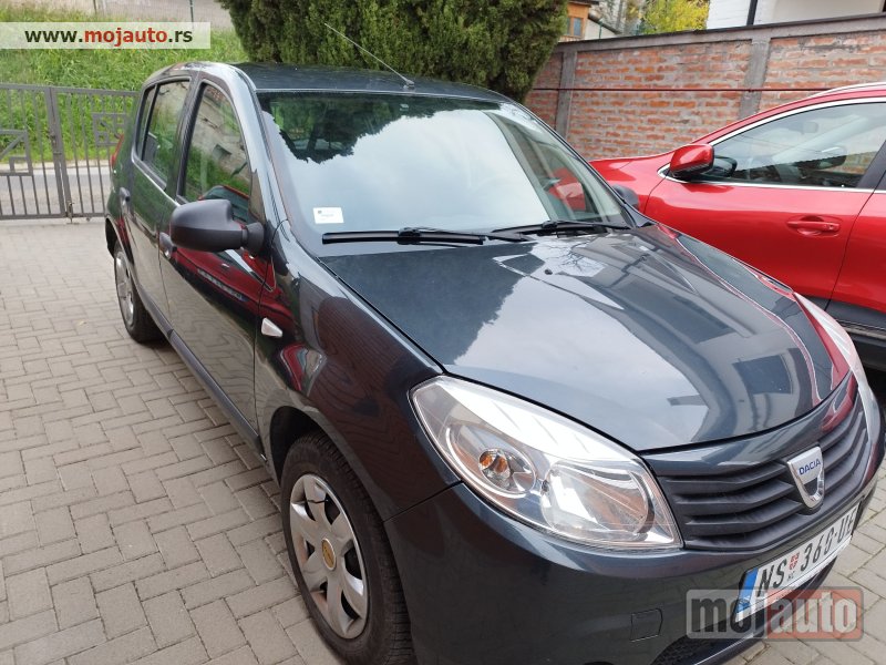 Dacia Sandero 1.4 Kupljen u SR