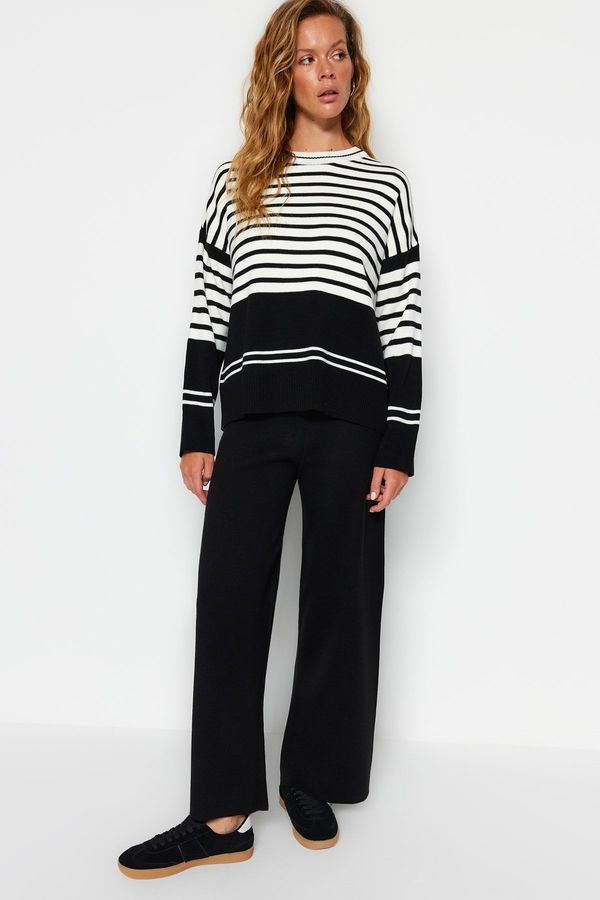 TRENDYOL BLACK WIDE CUT COLOR BLOCK KNITWEAR TOP-BOTTOM SET