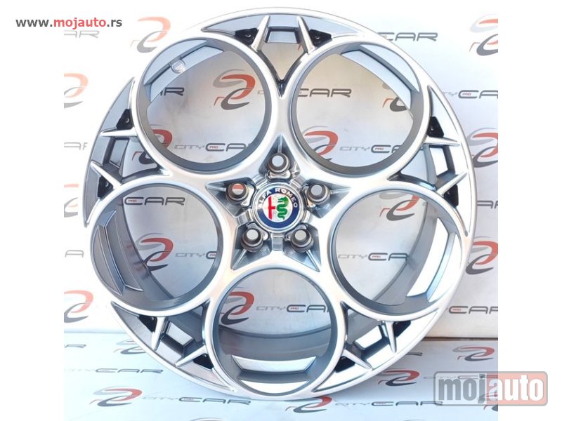 19 Alfa Romeo Stelvio Alu felne 5x110, 19x8.5j, et31, cb 65,1.