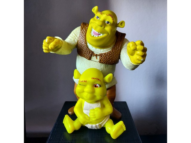 Šrek - Shrek i beba OGRE 2007 god.IGRACKE iz McDonaldsa