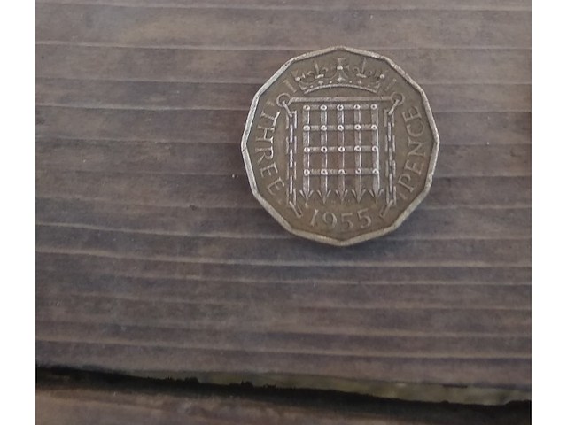 GREAT BRITAIN 3 PENCE 1955