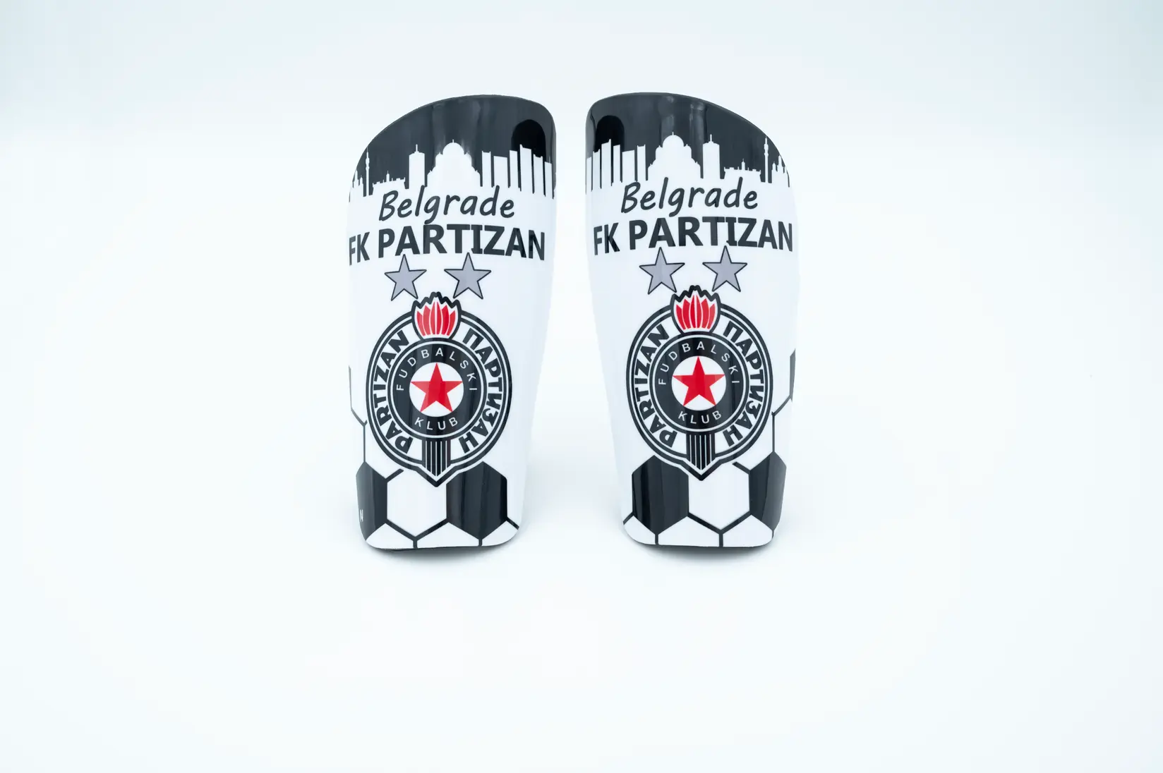 Nine Sport Kostobrani FK Partizan, Crno-beli