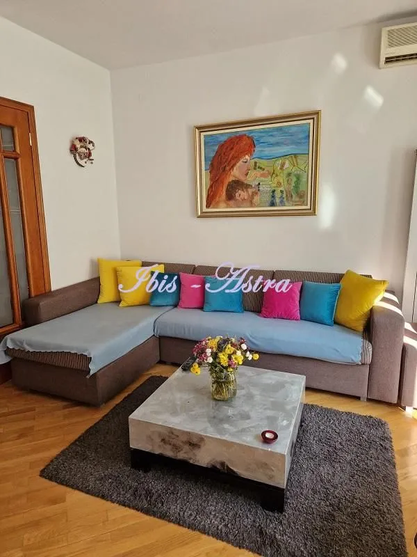 Izdavanje, dvosoban stan, 58m2, Slavija, Vračar, Beograd