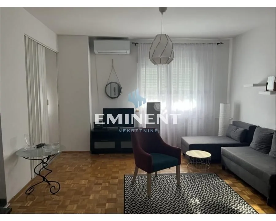 Izdavanje, jednosoban stan, 38m2, Dorćol, Beograd