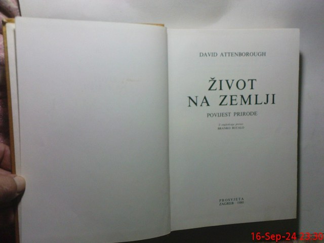 DAVID ATTENBOROUGH  -  ZIVOT NA ZEMLJI