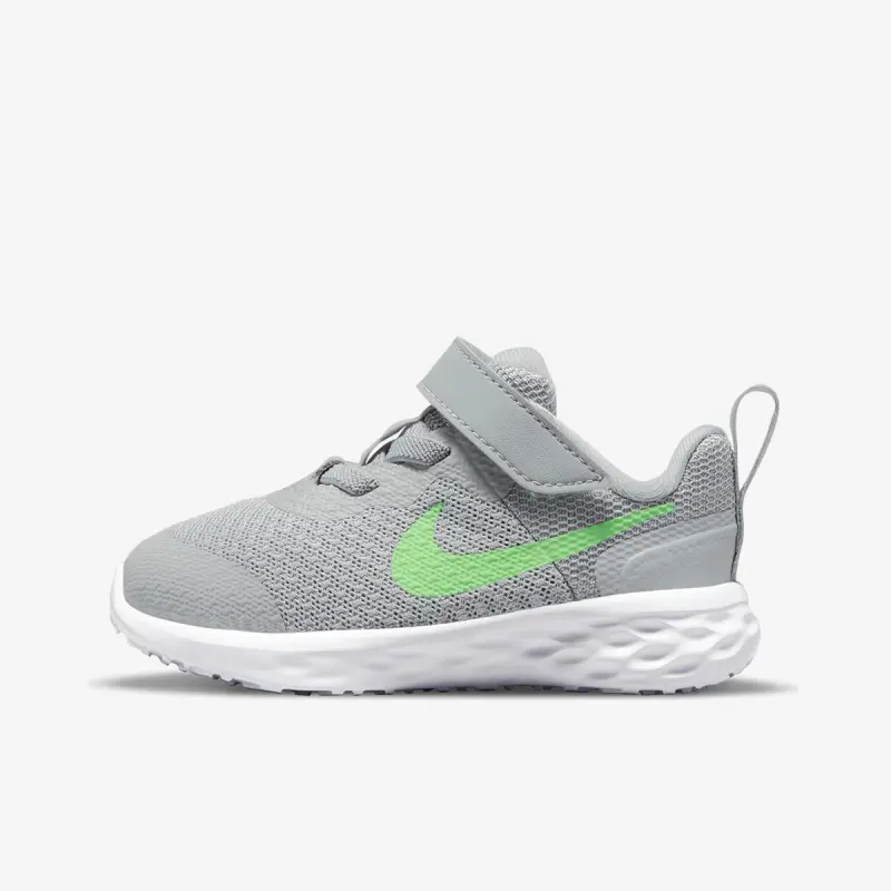 NIKE Patike za dečake REVOLUTION 6 NN TDVIR FORCE 1-DD1094-009 sive