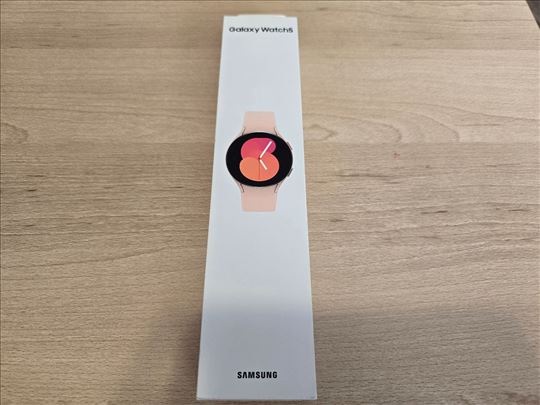 Samsung Galaxy Watch5 Pink / 40mm / ToP !