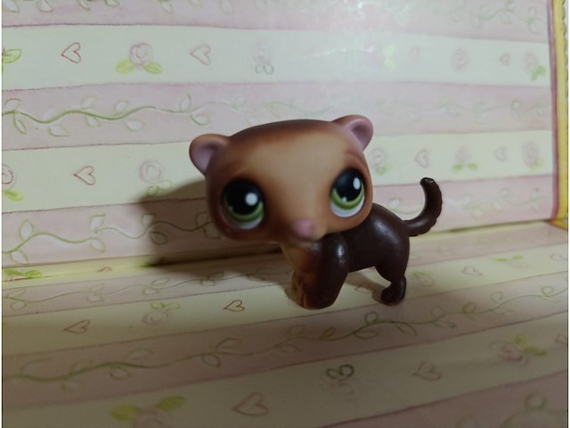 Littlest pet shop LPS