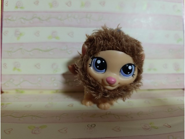 Littlest pet shop LPS