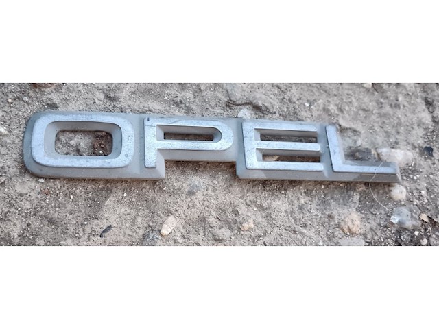 ZNAK OPEL NA GEPEK BRATA OPEL KADET SUZA