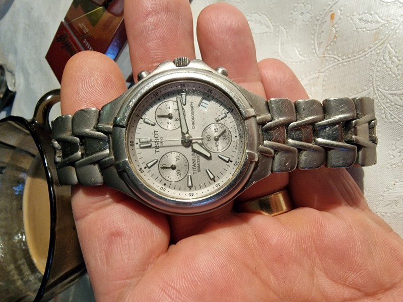 Tissot - T675,-ETA 22 jewels,- TITANIUM