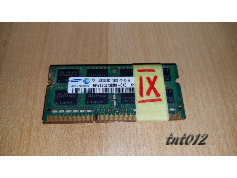 == 2 x 4Gb DDR3 RAM memorija za laptop ==