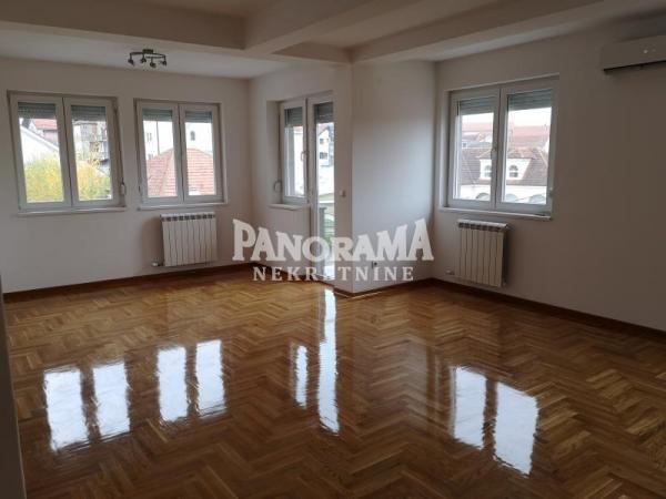 Slobodana Lale Berberskog, Dvosoban stan za izdavanje, 83m2, 650€