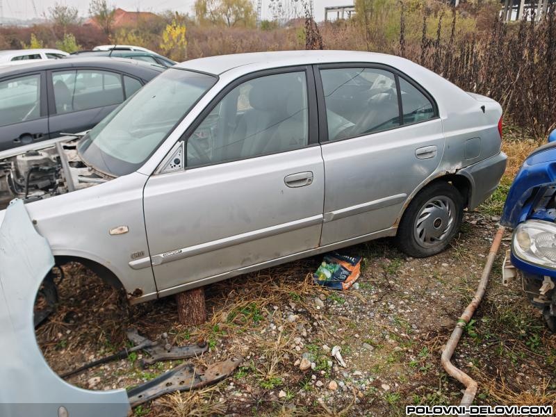 Hyundai Accent 1.5 Crdi Kompletan Auto U Delovima