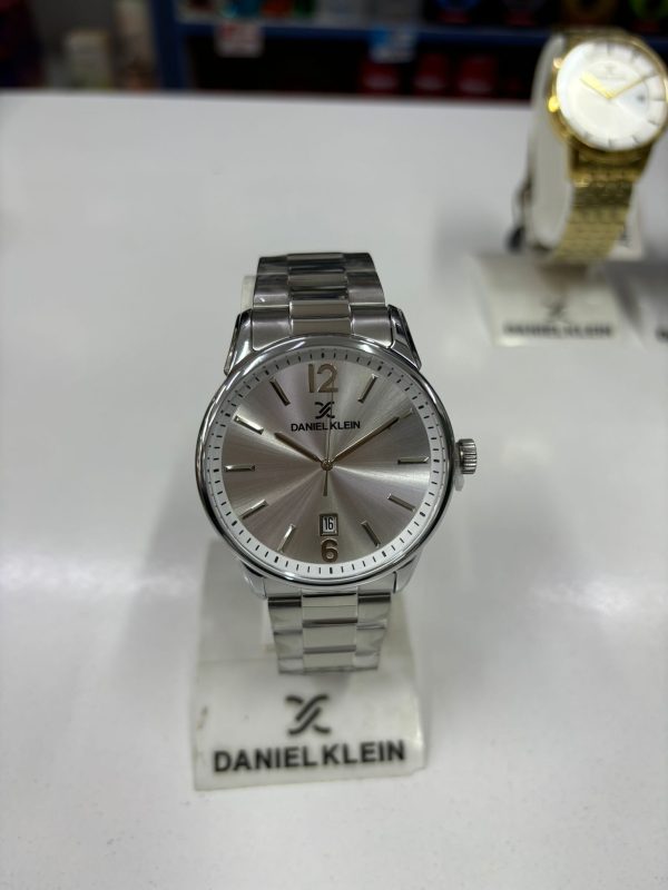 Daniel Klein dk12824-2