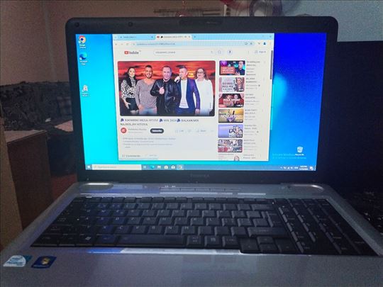 TOSHIBA satelite laptop