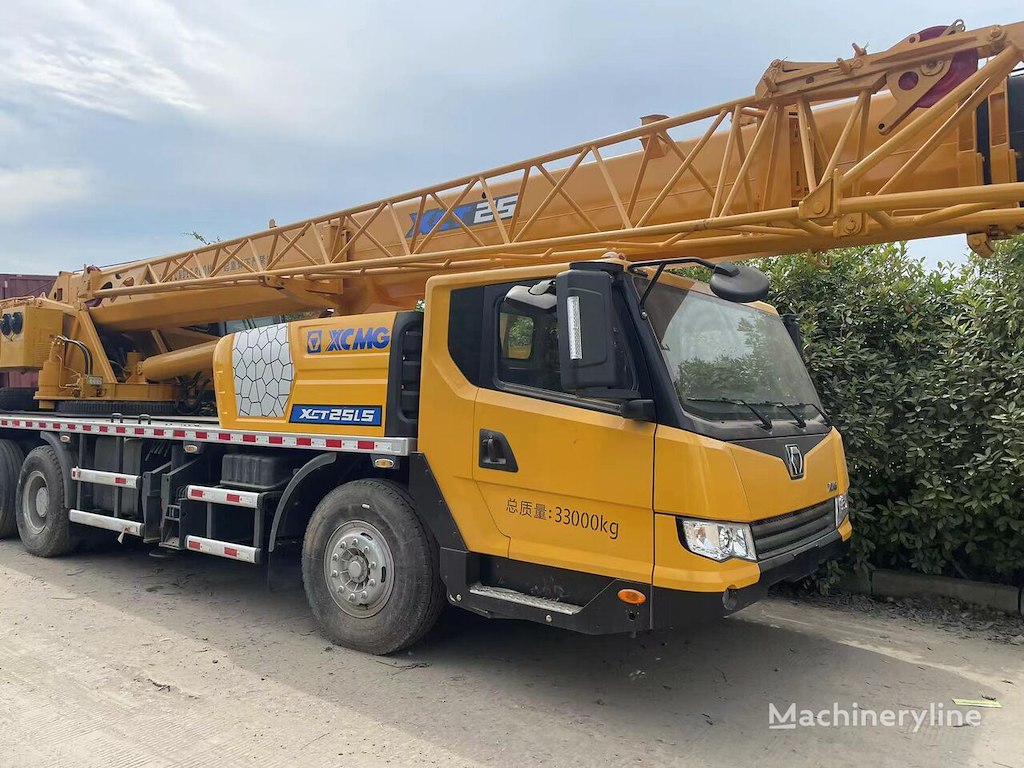 XCMG Available for testing XCMG 25 Ton pokretna dizalica