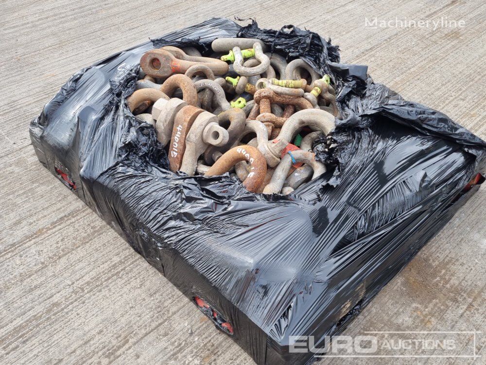 Prodaje se Pallet of Various Size Lifting Shackles kašiku za prednje utovarivač na aukciji