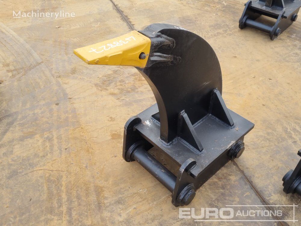 Prodaje se Ripper 80mm Pin to suit 20 Ton Excavator sejalnu kašiku na aukciji